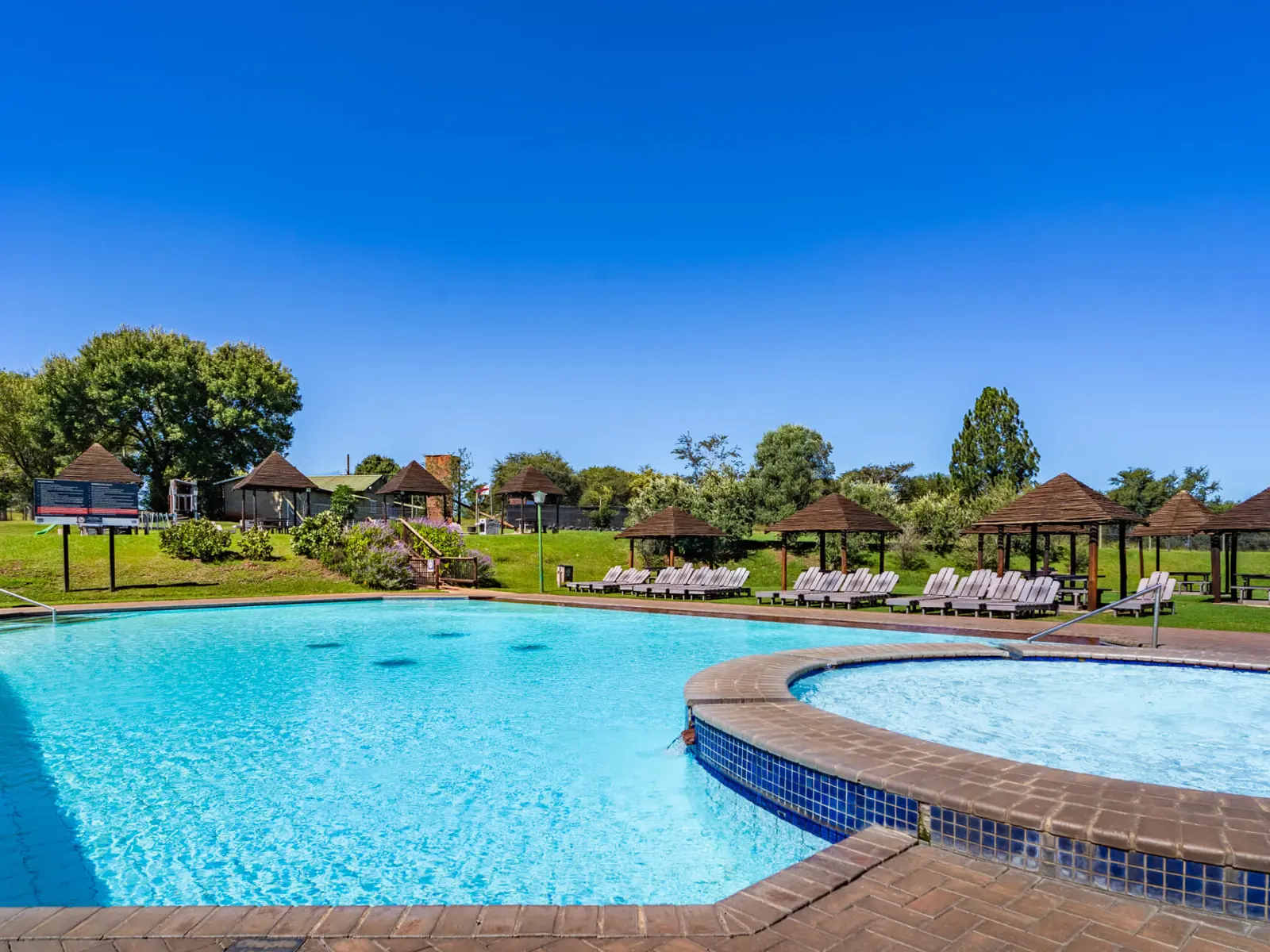 Facilities | ATKV Drakensville